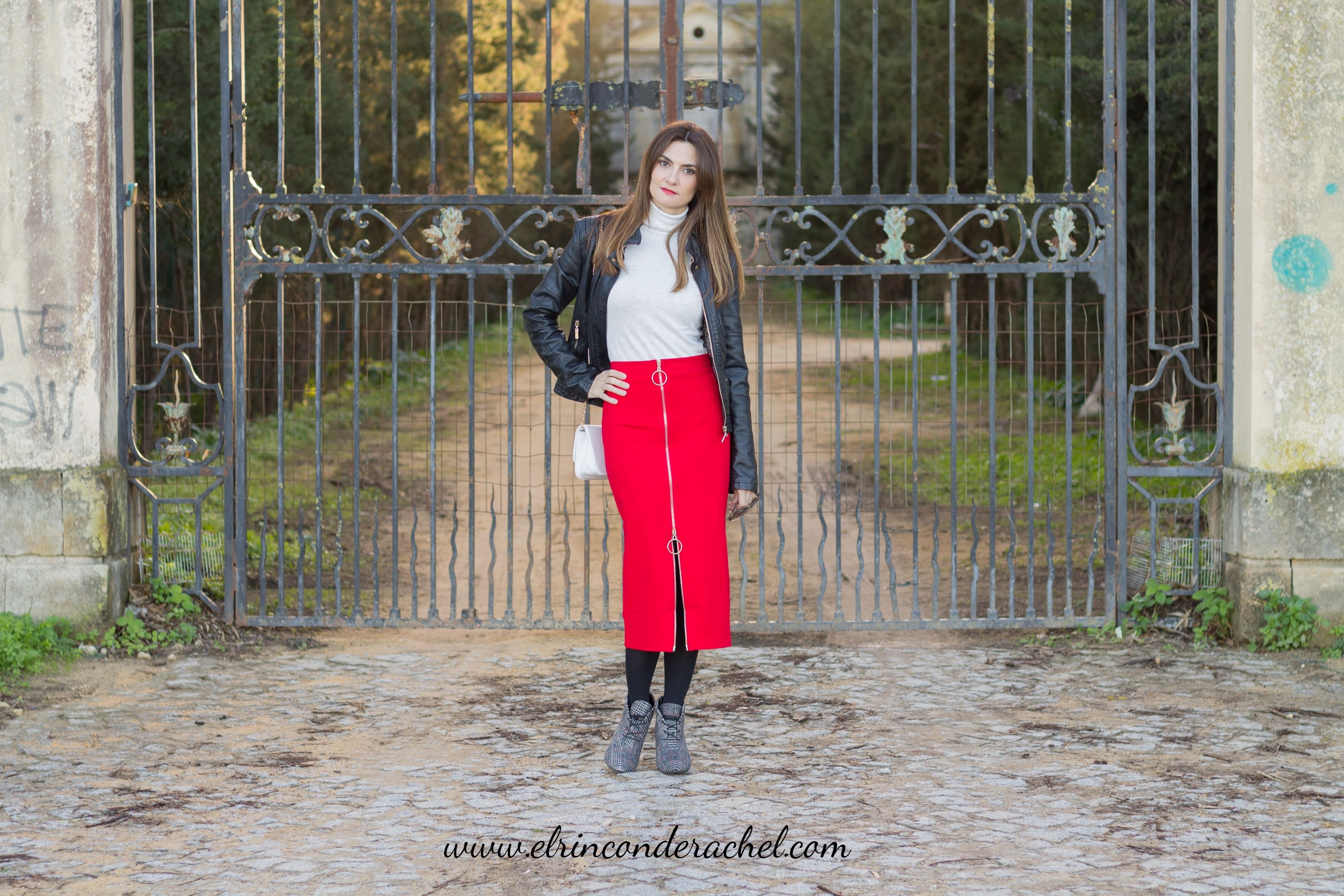 Red Skirt and Plaid Booties Outfit (PopJulia Review) - El Rincón de Rachel